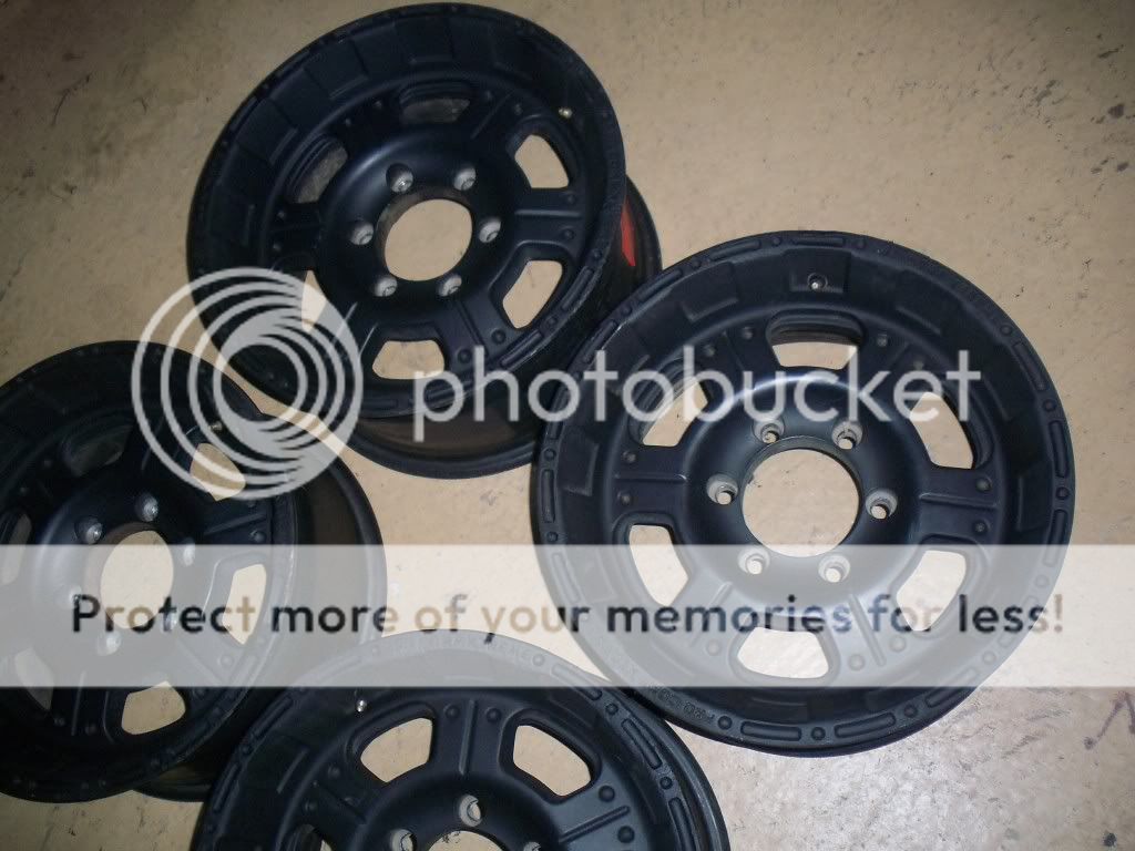 For Sale - 4 of Pro Comp Xtreme Alloys Series 7089 | IH8MUD Forum